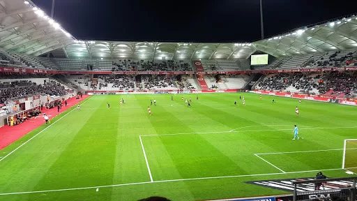 Stade Stade de Reims Champagne Reims 51100 : Salle de sport autour de ...